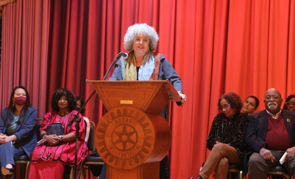 Alameda DA Pamela Price Sworn In, Makes History As First Black DA in ...