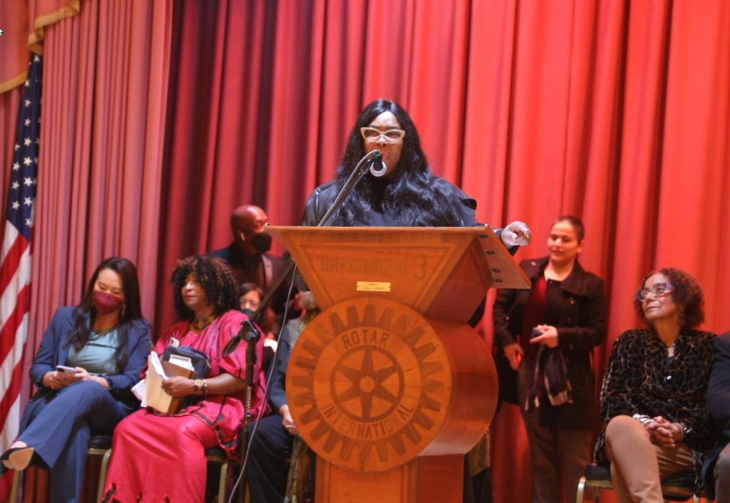 Alameda DA Pamela Price Sworn In, Makes History As First Black DA in ...